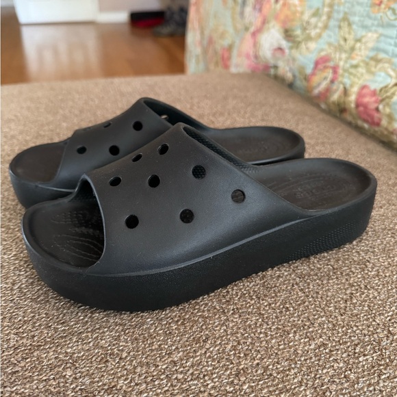 CROCS | Shoes | Womens Black Crocs Size 7 | Poshmark